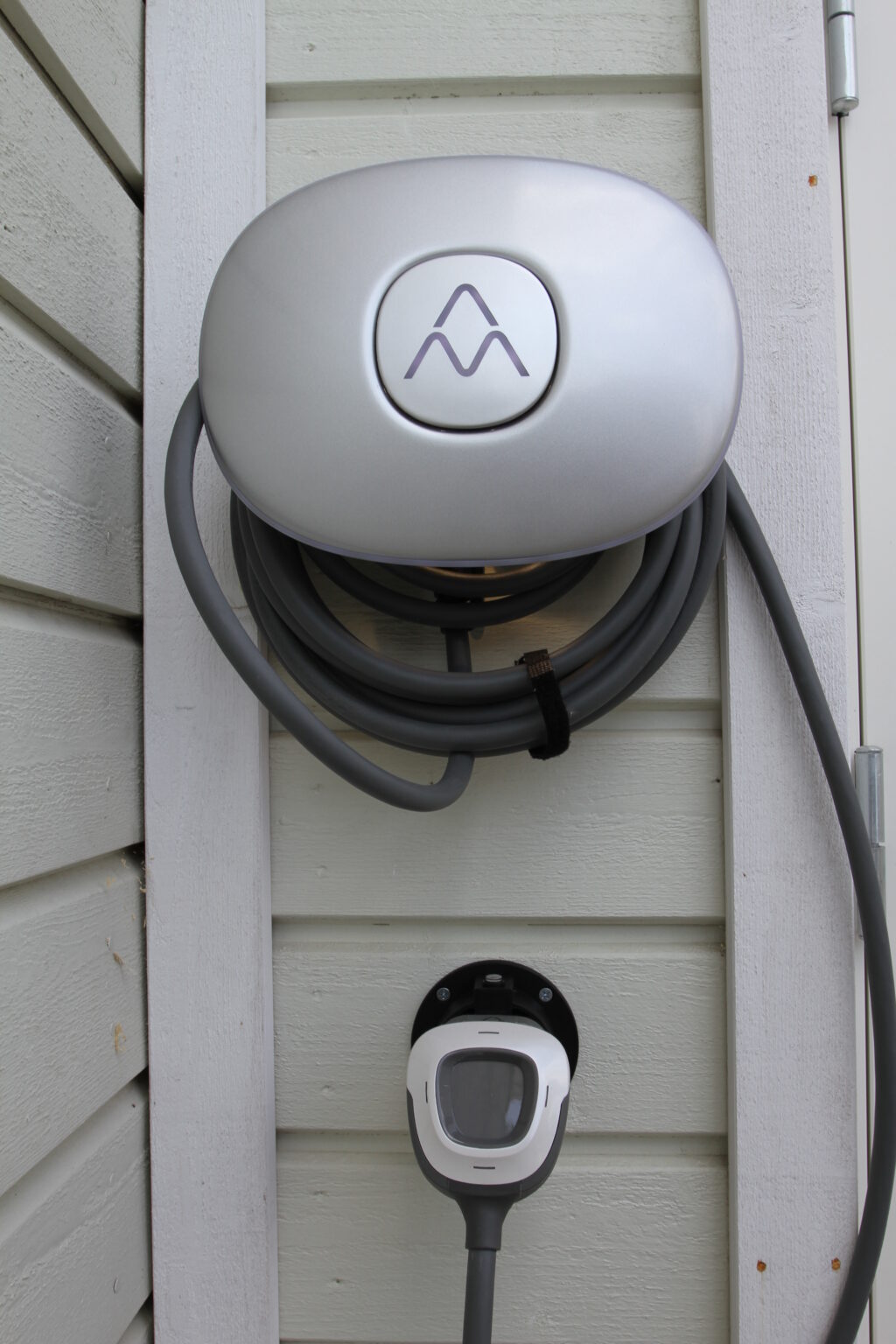 Installera laddbox - Reload Solar